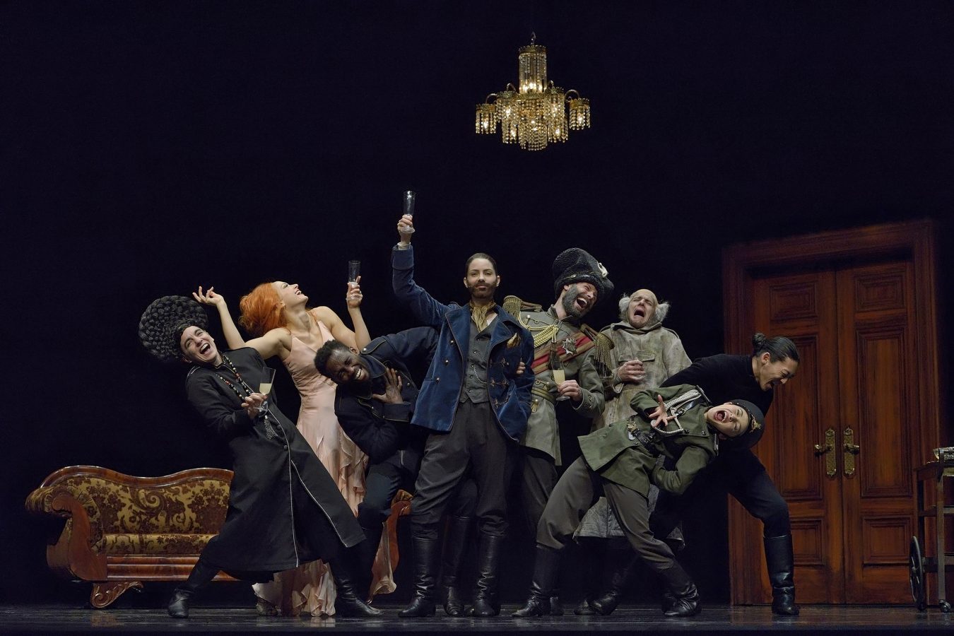 Kidd Pivot: Revisor | MONTECRISTO