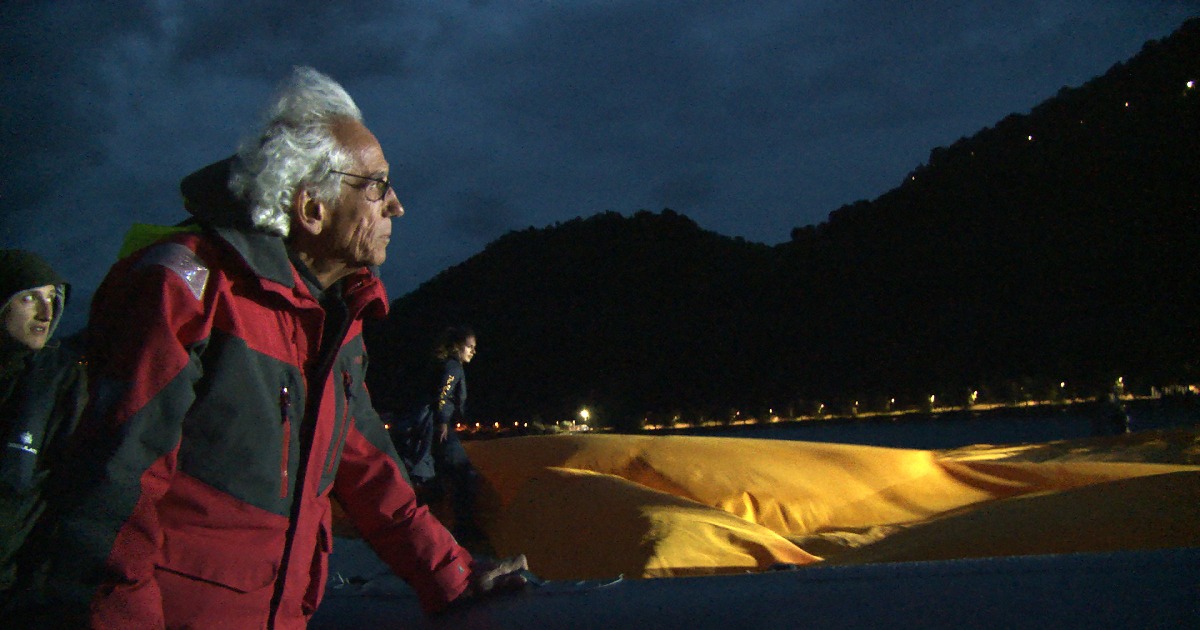 Remembering Christo, the World-Renowned Artist Who Walked on Water ...