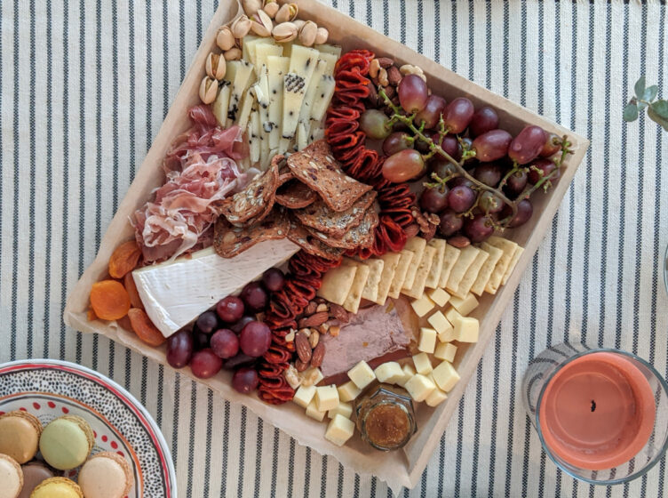 The Art of Building Your Own Cheese and Charcuterie Board at Home ...