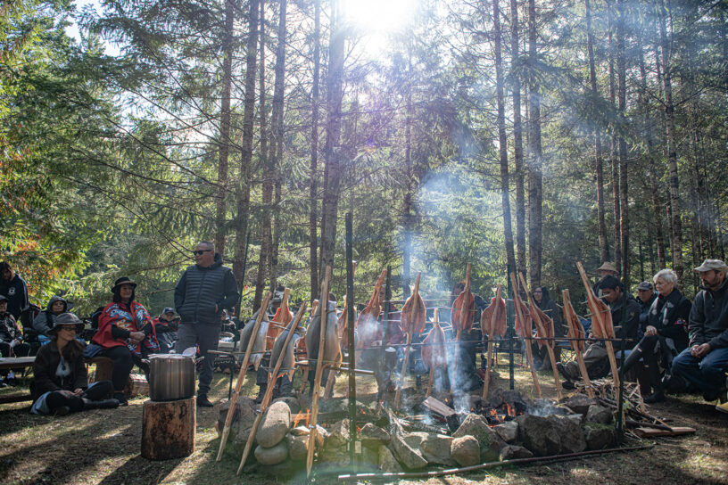 After a Century, a Coast Salish Pit Cook Rekindles a Tradition of Food ...