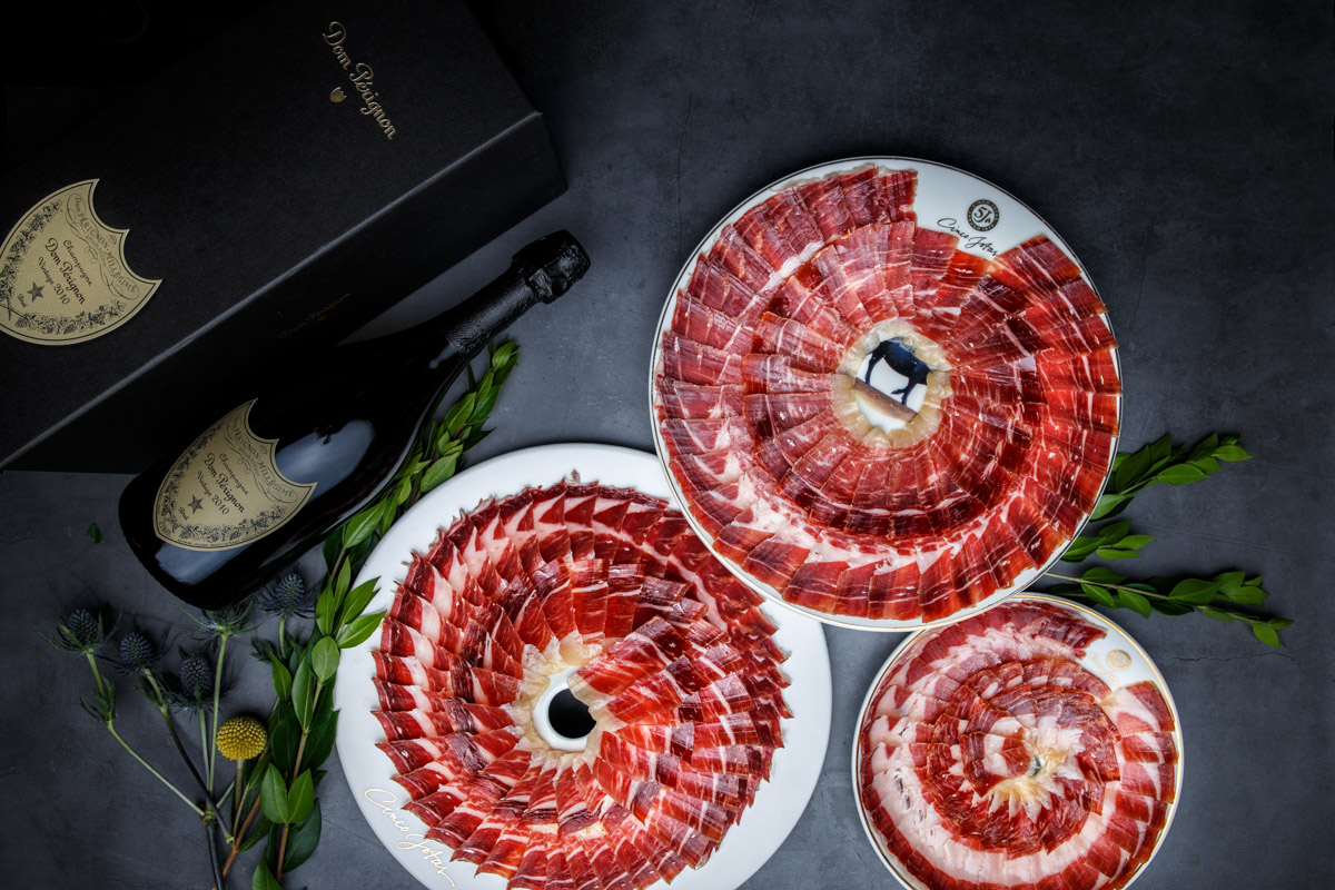 The Master Ham Carver Bringing the Best of Spain to Vancouver | MONTECRISTO