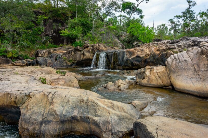 Life and Death Climate Lessons at Belize’s Largest Mayan Ruins ...